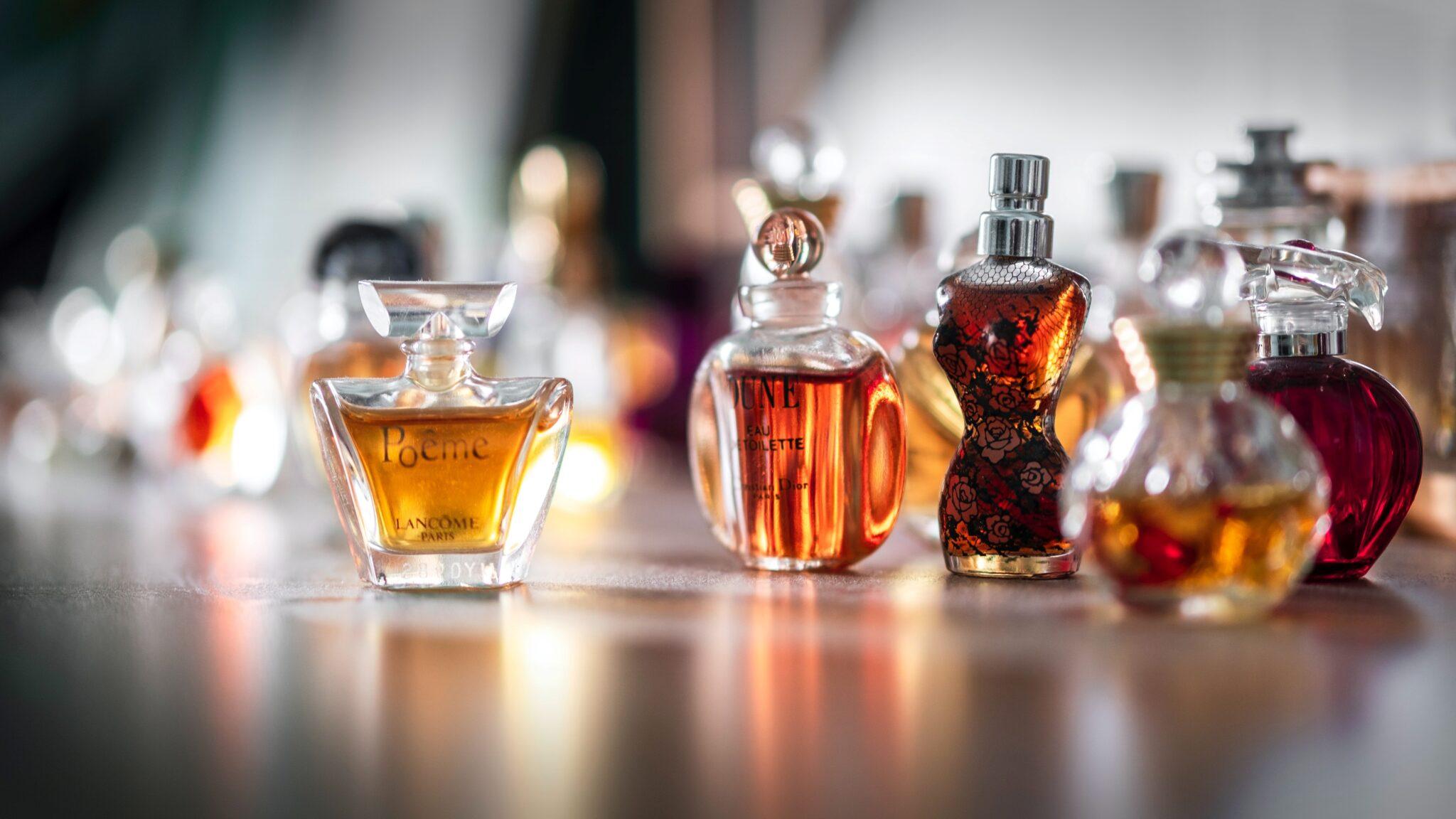HOW TO: SPOT A FAKE PERFUME? A guide to buying. - NINUPERFUME